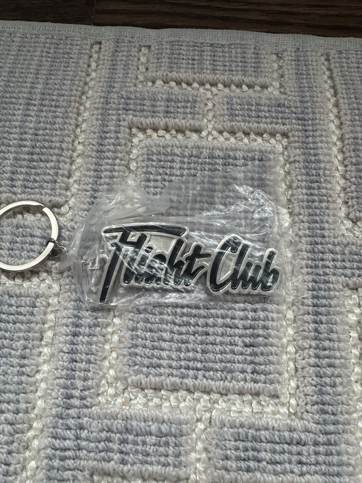 NYC FLIGHT CLUB KEY CHAIN RARE RETRO COOL HYPE New York VINTAGE CLASSIC ...