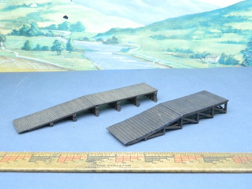 HO Scale BUILT Buildings ONE PAIR (2) WOODEN LOADING RAMPS | eBay