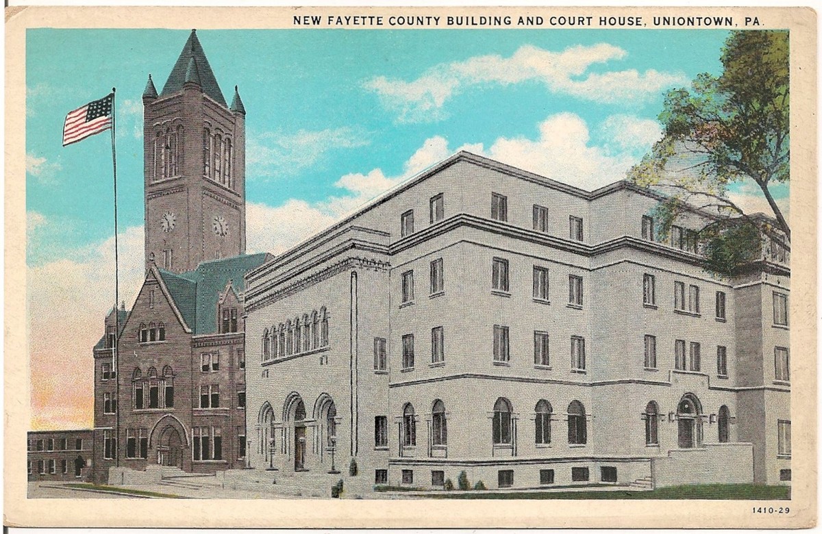Fayette County Courthouse Wedding Mr. And Mrs. Donell Whitley, Jr.