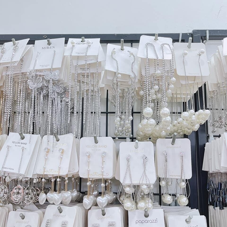 30 Pairs Wholesale Earring lot, Bulk Earring Fashion Earrings | eBay