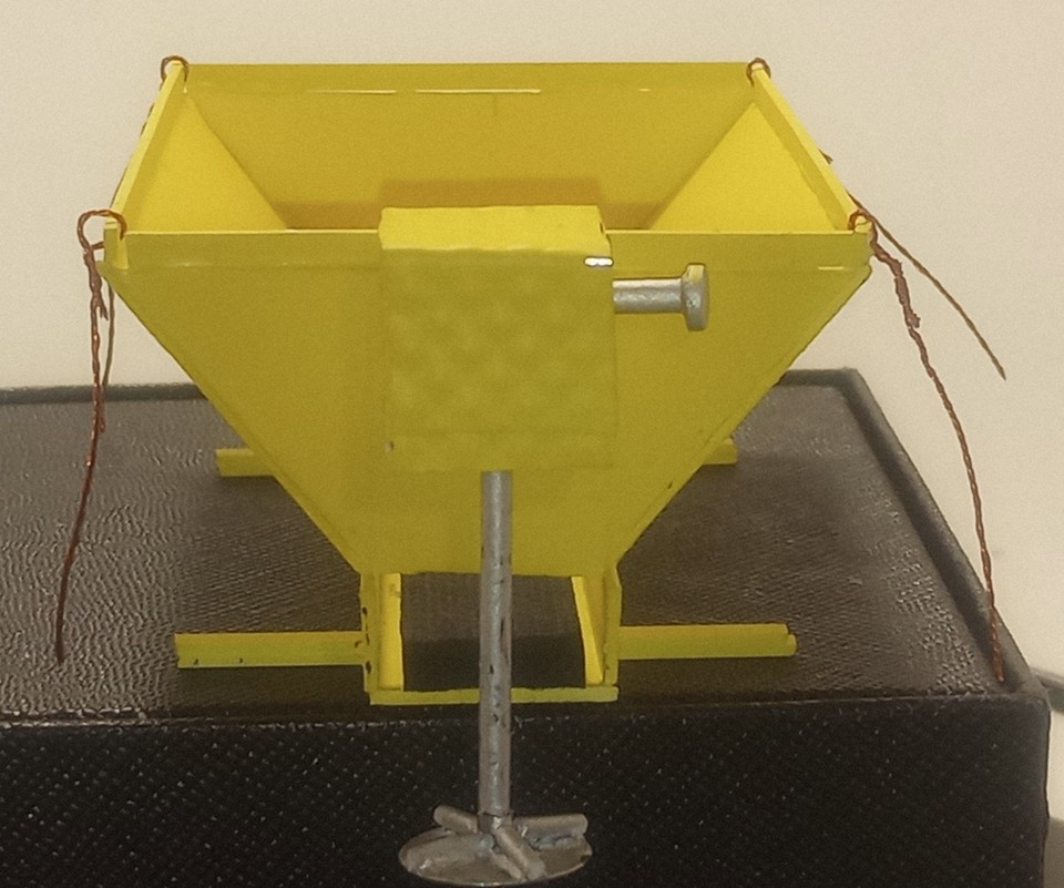 Scratch Built 1/25 scale Salt Spreader for 1/25 scale 8 foot bed | eBay