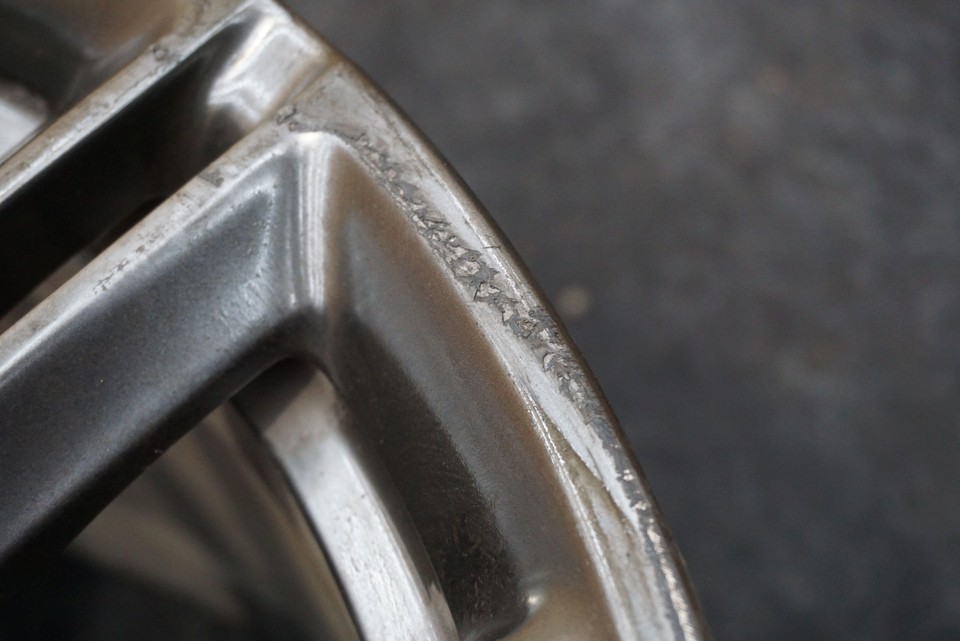 Rear Left 20x11" 10 Spoke 5 Lug Wheel Rim 23355801 Chevrolet Camaro ZL1 ...