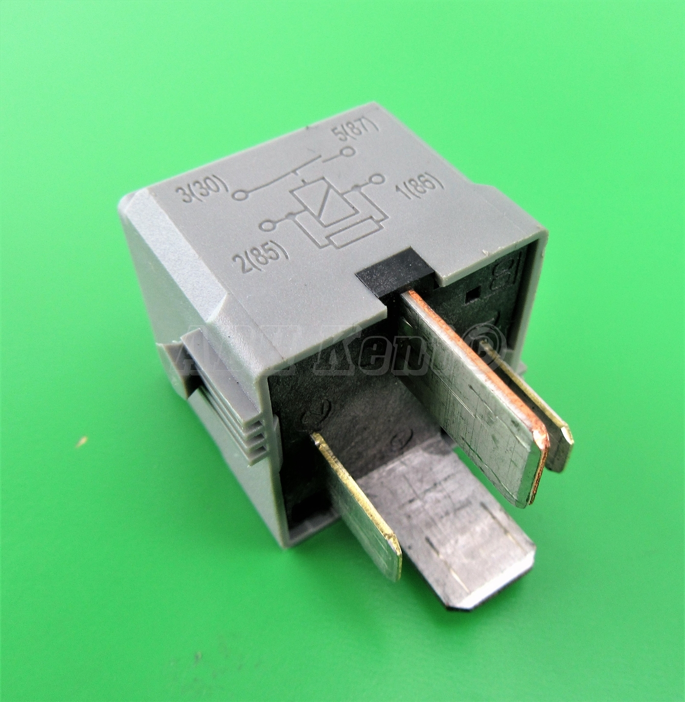 Mercedes-Benz 02-18 4-Pin Grey Relay 4RA007793-10 A0025428719 Hella ...