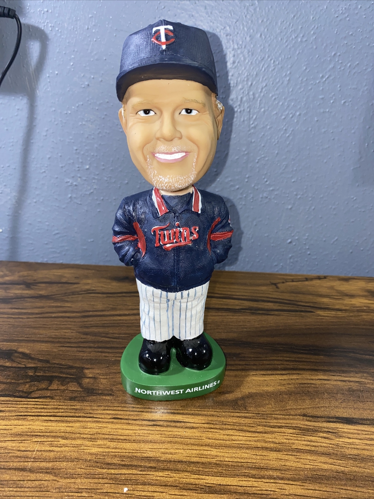 Ron Gardenhire Bobblehead - MN Twins SGA, Northwest Airlines | eBay