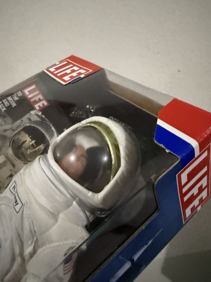 Hasbro GI Joe Apollo Moon Landing Historical Editions Life Magazine NIB ...