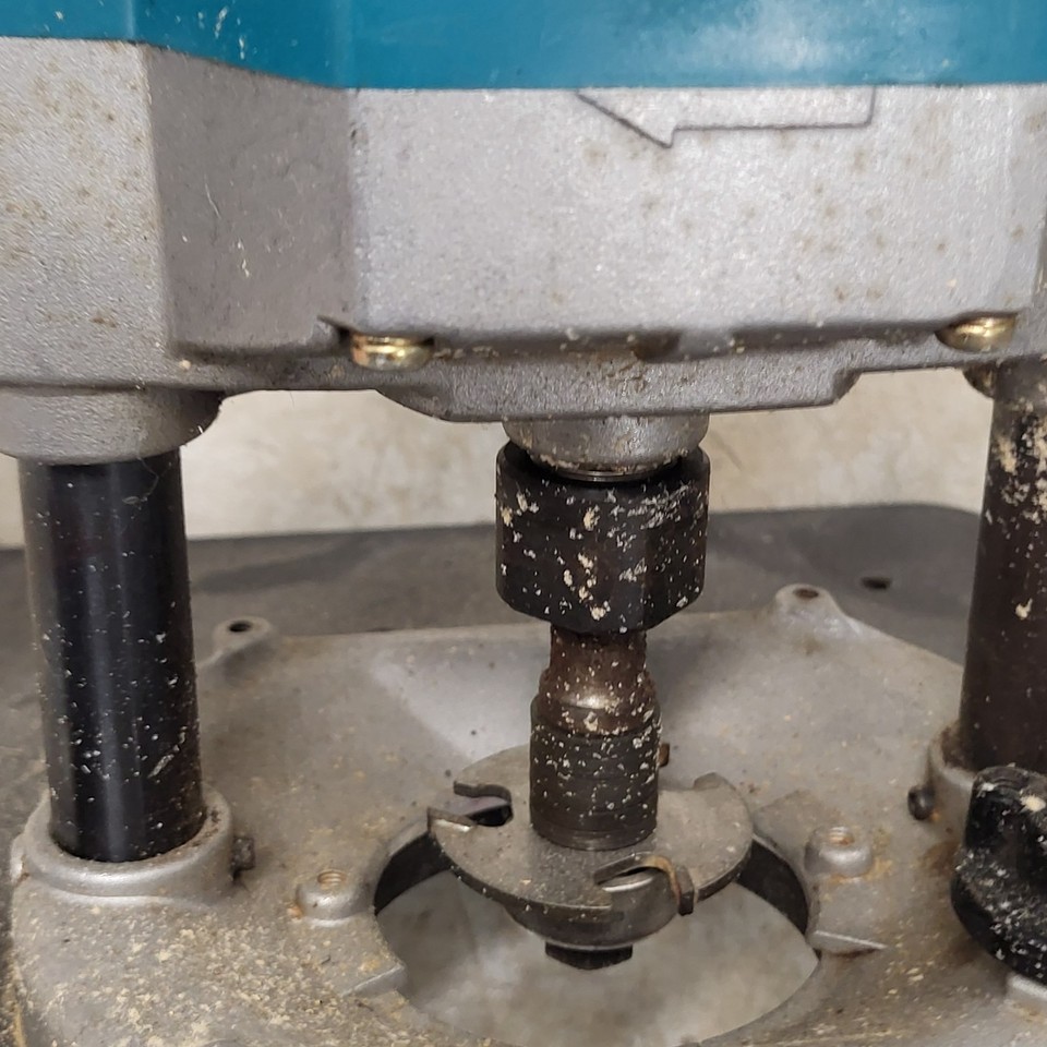 Makita 3612BR Plunge Router 23k RPM 15A Heavy Duty | eBay