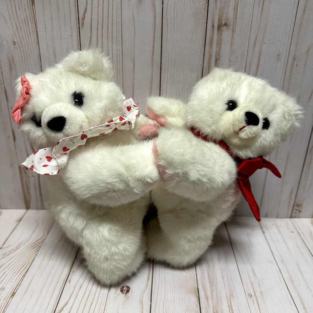 Cute Teddy Bear Couple