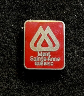 MONT SAINTE ANNE Vintage Ski Pin Badge Quebec CANADA Skiing Resort ...