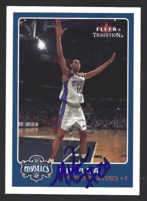 2000 Fleer Tradition WNBA #32 Murriel Page in-person autograph signed ...