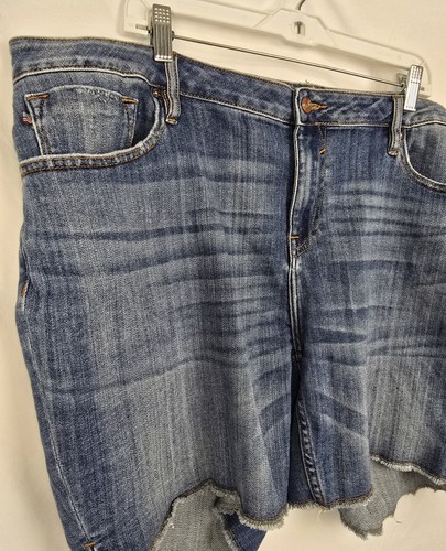 Vigoss Jagger Shorts Blue Denim Frayed Hem High-Rise Women's Plus Size ...