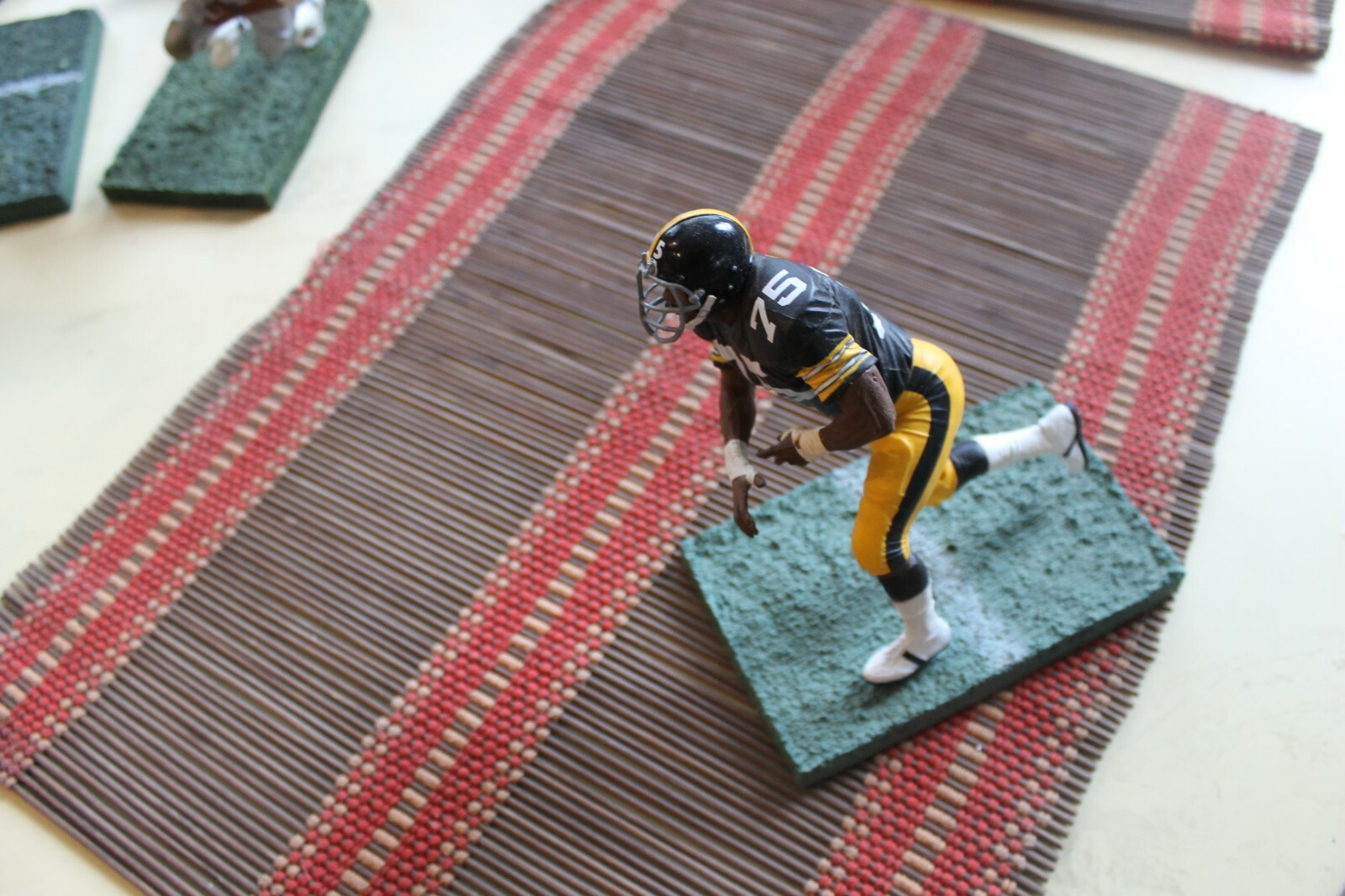 LOOSE NFL MCFARLANE: BUTKUS, BROWN, TAYLOR, LOTT, LAMBERT, GREENE ...