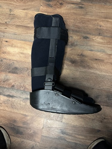 DonJoy MaxTrax Air Ankle Walker Brace / Walking Boot (LARGE) | eBay