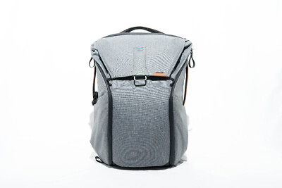 Peak Design Everyday Backpack 30L - Ash Grey V1 - 2019 | eBay