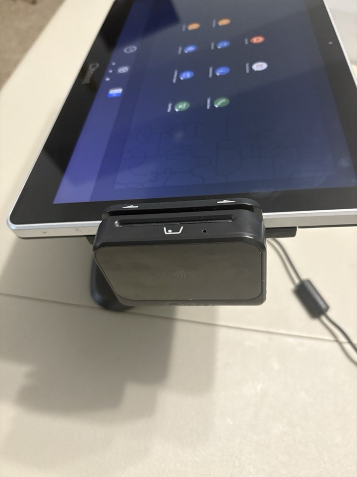 Toast POS Terminal On Stand (Model TT220) W/ EMV Card reader | eBay