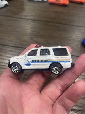🚔 Ford Expedition Police Patrol Supervisor Unit #489 New 1/68 MatchBox ...