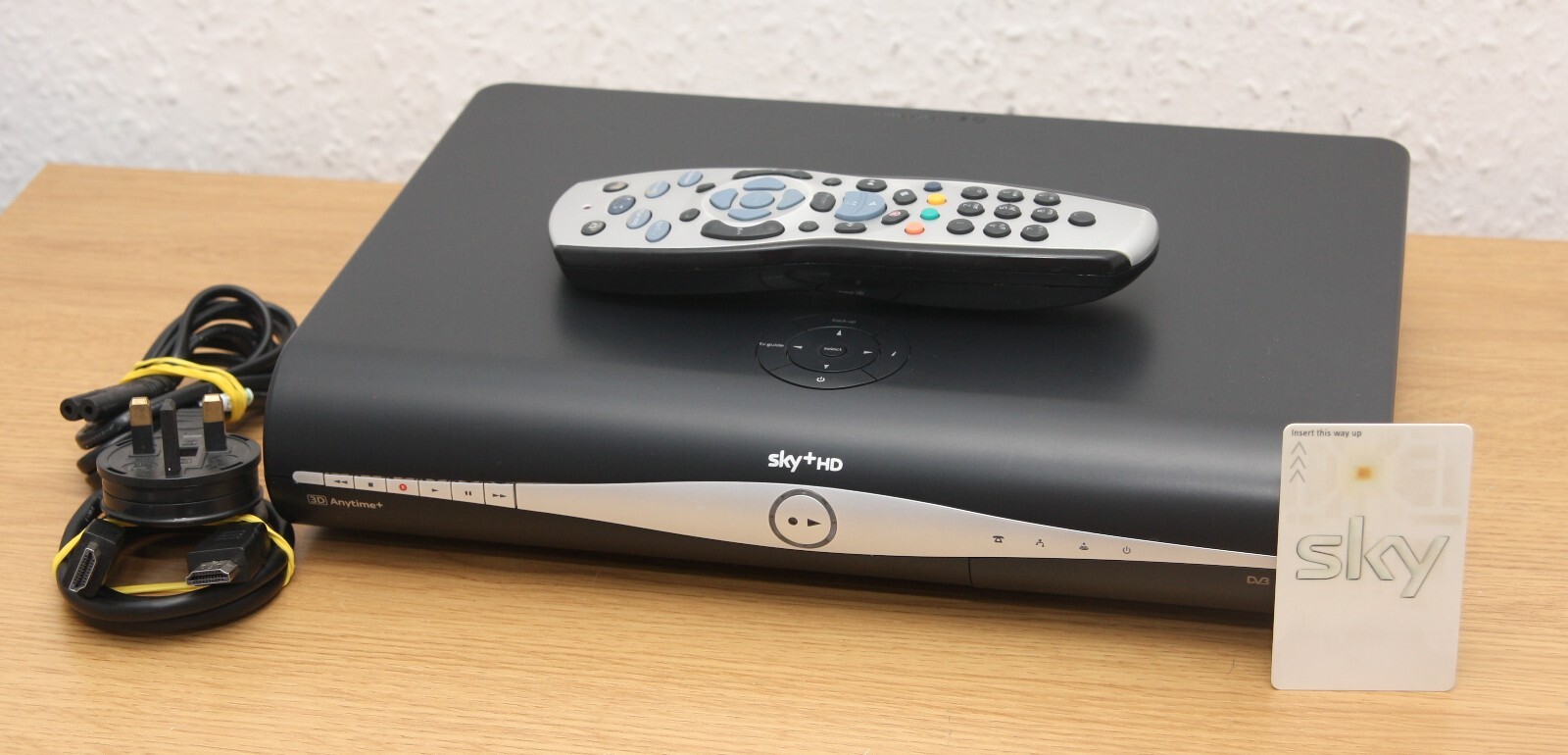 SKY+Plus HD BOX 500gb DRX890W + Remote Control + Viewing Card Power ...