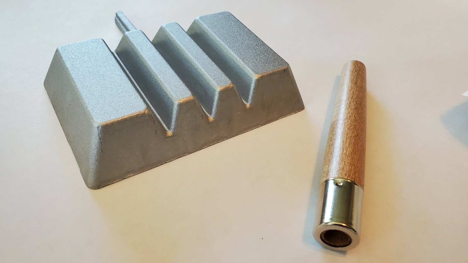 Lee 90029 Ingot 4 Cavity Mold w/Wood Handle Casts 1/2 lb/1 lb Ingots ...