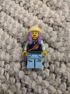 LEGO: Hidden Side Parker Jackson Minifigure (HS019) W/ Phone - Set ...