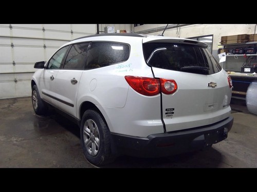 2010 TRAVERSE 2 2nd Row Headrest 1518609 | eBay