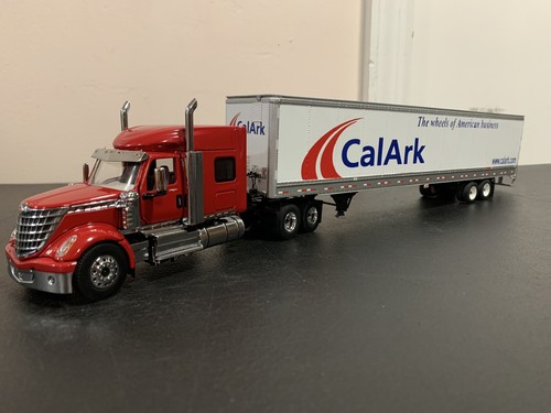 DM International Lonestar Truck and 53' Custom CALARK Wabash Trailer 1/ ...