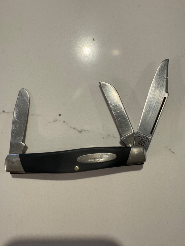 Vintage BUCK 301 USA Stockman Pocket Knife 4” Closed 3 Blades Good Snap ...