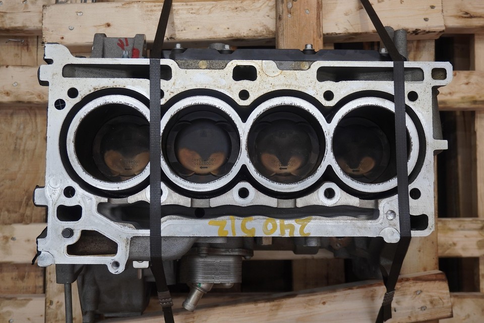 2.0l I4 Turbo Phev Engine Short Block Oem 68602214aa Jeep Wrangler ...