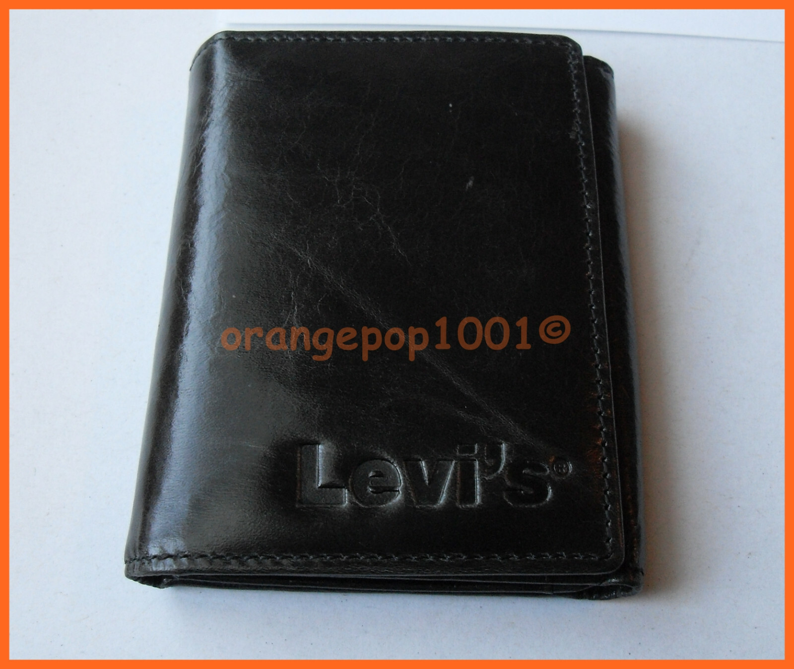 New Levi's Men's mens 100% leather wallet bifold trifold most RRP $79. ...