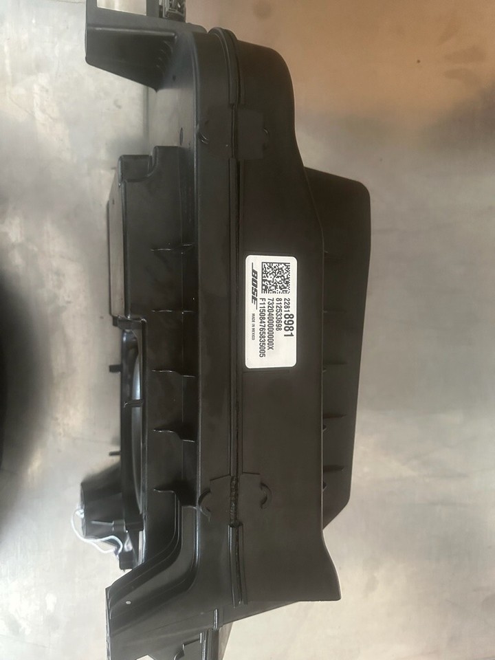 2016 GMC YUKON FACTORY BOSE SUBWOOFER SPEAKER BOX GM OEM 22818981 | eBay