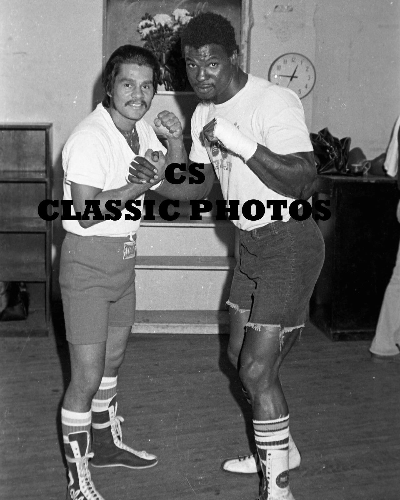 Roberto Duran & Jeff Sims Boxing Photo From Angelo Dundee's 5th St. Gym ...
