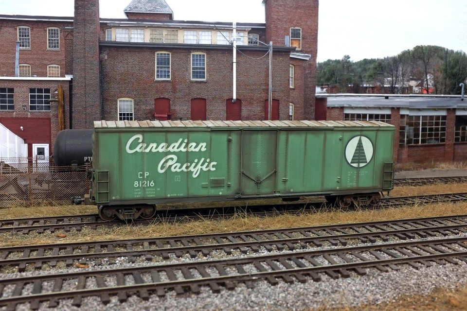 Custom weathered HO Proto 2000 Newsprint Box Car Canadian Pacific | eBay