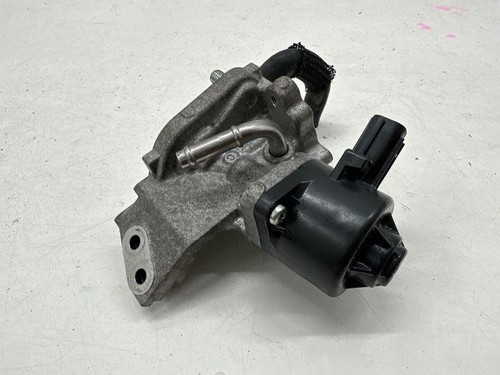 TOYOTA RAV 4 V XA50 2562024050 Soupape EGR 2.50 Petrol / electricity ...