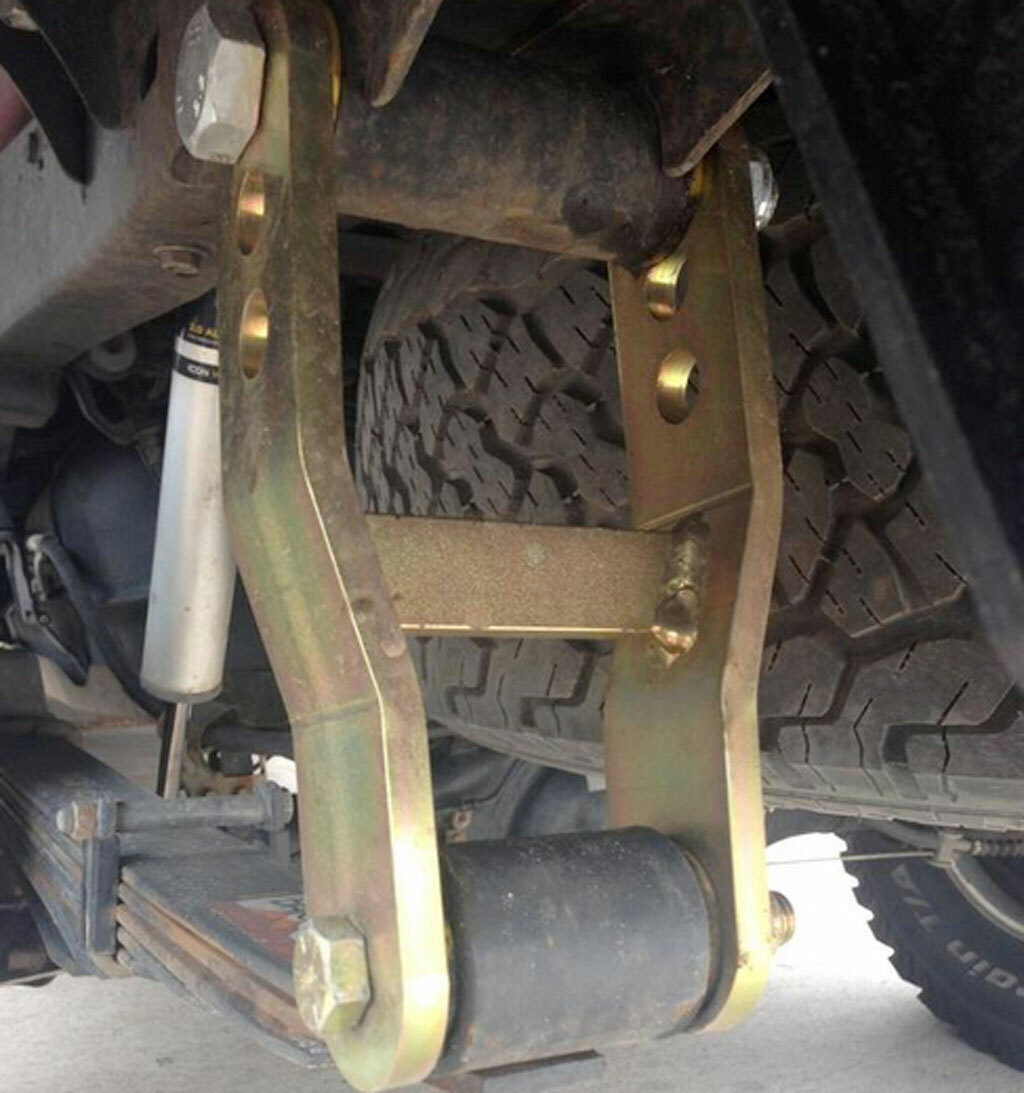 Rear Lift Leaf Spring Shackles - Toyota Tacoma