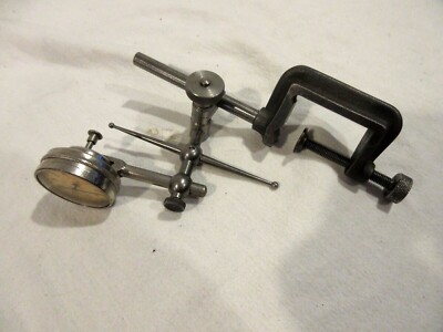 Indicators - 196 Universal Dial Indicator