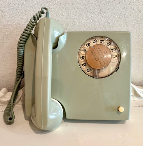 Vtg FEUER NOTRUF Sage Green German Bakelite Wall Rotary Dial Telephone ...