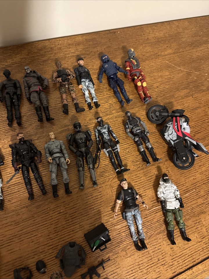 Lot of 30 Early 2000s G.i. Joe Action Figures Destro, Nanomites ...