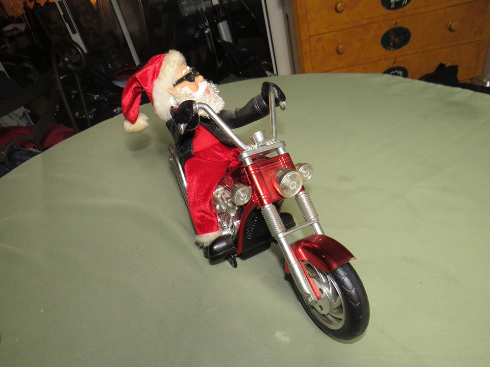 VINTAGE SANTA RIDING CHOPPER MOTORCYCLE B/O SINGS BORN TO BE WILD 2006 ...
