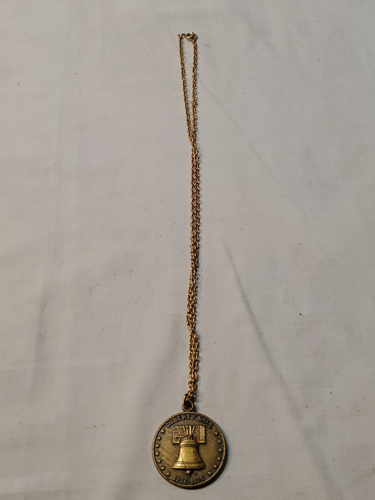 Vintage Bronze Bicentennial Liberty Bell Necklace 177… - Gem