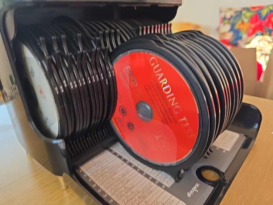 Discgear CD Storage Organiser System/ Full With 100 Dvds Movie 💿 | eBay UK