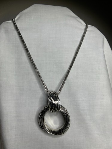 Vintage Interlocking Infinity Knot Necklace ~ Silvertone Snake Chain ...