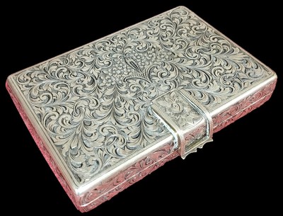 COMPACT BOX - CIGARETTE CASE. CHISELED SILVER. 800/1000. SPAIN. CIRCA ...