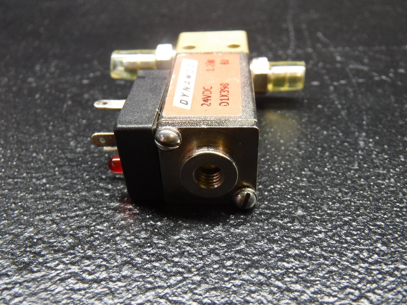 Dynamco D1X398 24VDC 1.2W BJ Solenoid Valve * Lot of 2 * | eBay