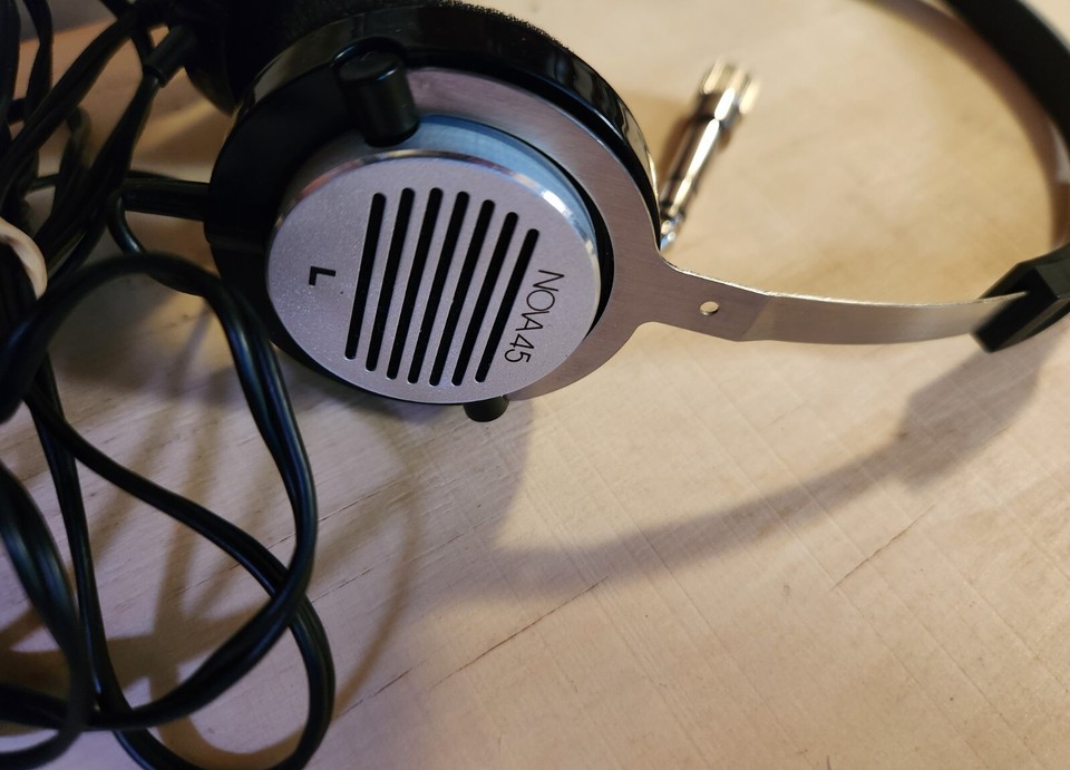 Realistic Nova 45 Headphones Stranger Things MAX With Box And Adapter ...