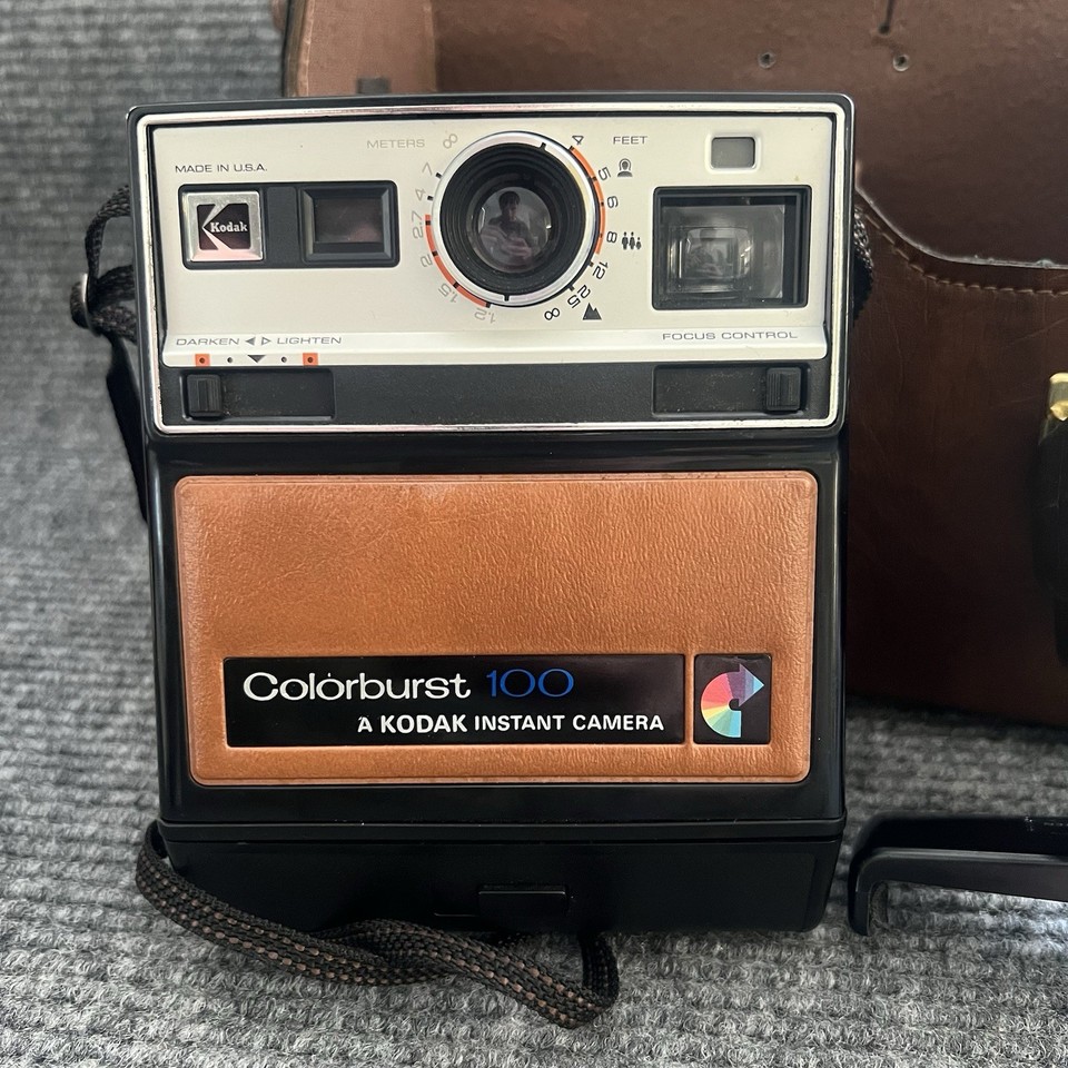 ICB-746P Deluxe Compartment Case With Camera And Flash | eBay