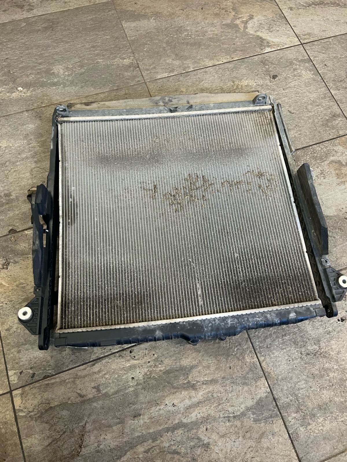 2013 FORD RANGER 3.2 TDCI COOLANT RADIATOR WITH AIR CON CONDENSER ...