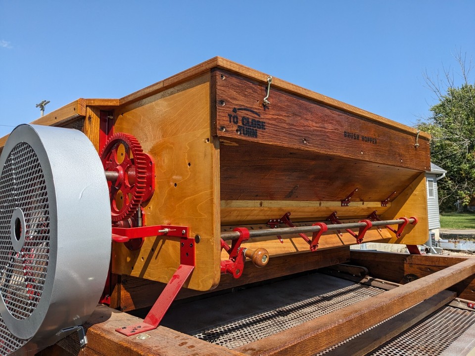 Clipper Seed & Grain Cleaner (Fanning Mill) Super 68D Seed Separator | eBay