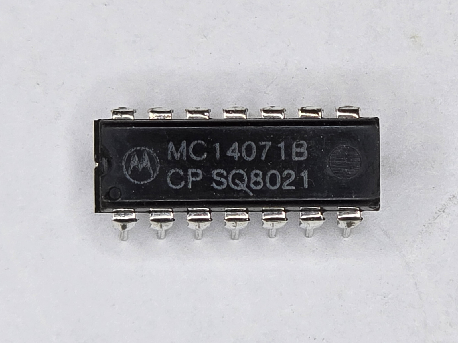 4pcs MC14071B Motorola 14P DIP CMOS Quad 2−Input OR Gate | eBay