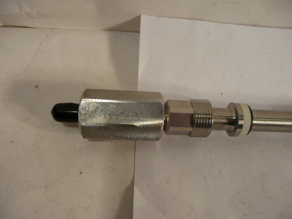 METTLER TOLEDO LOT OF 2 OXYGEN SENSORS INPRO 6800, 52200100 & 02M0649 ...