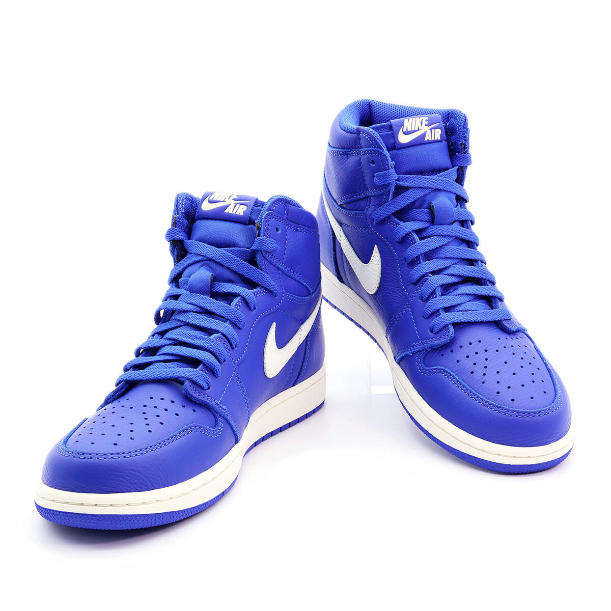 555088-401 Nike Air Jordan 1 Retro High Hyper Royal Blue 555088-401 Nike Air Jordan 1 Retro High Hyper Royal Blue