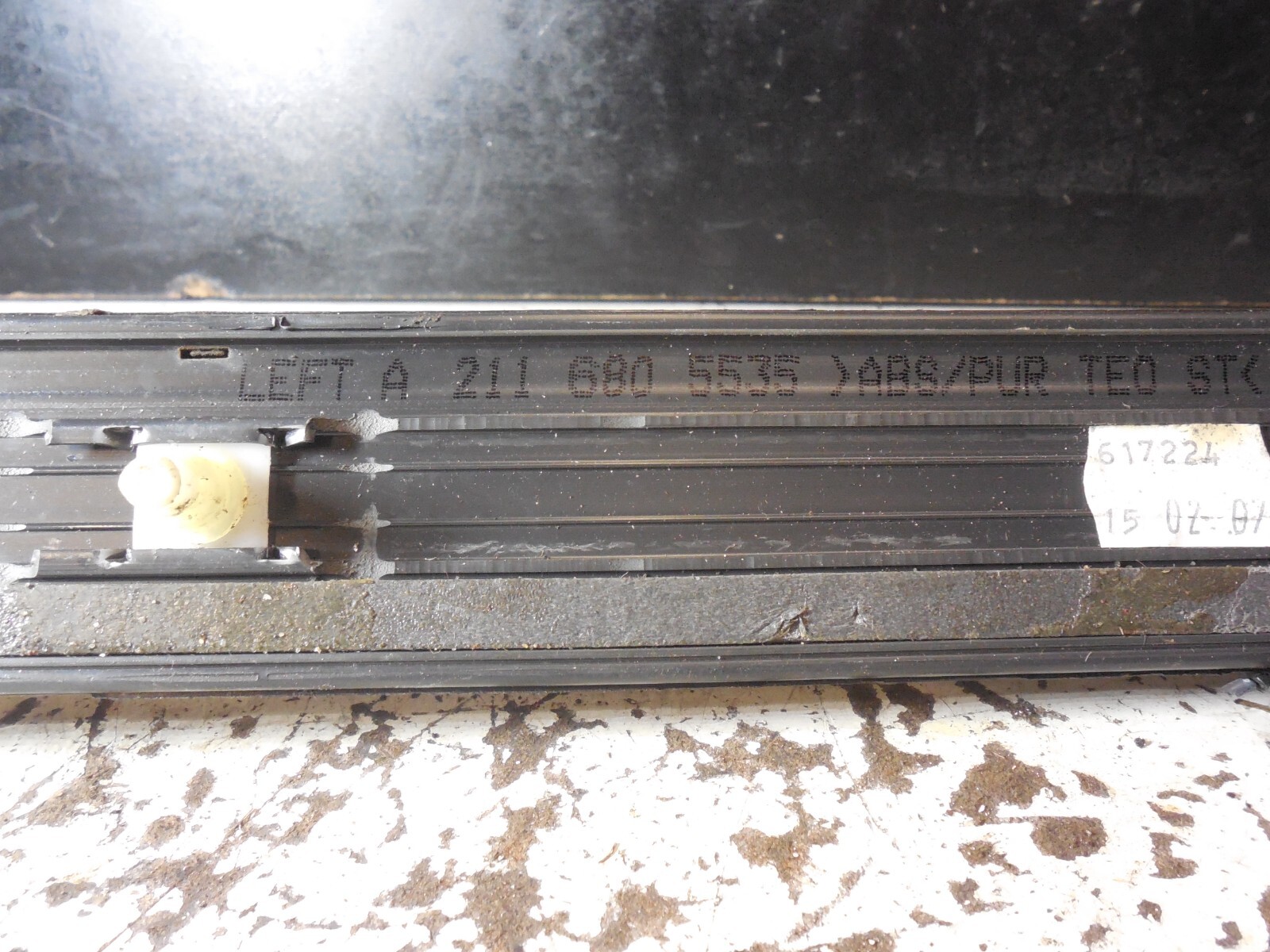 Mercedes-Benz E-class W211 Front Left Sill Trim A2116805535 2005 ...