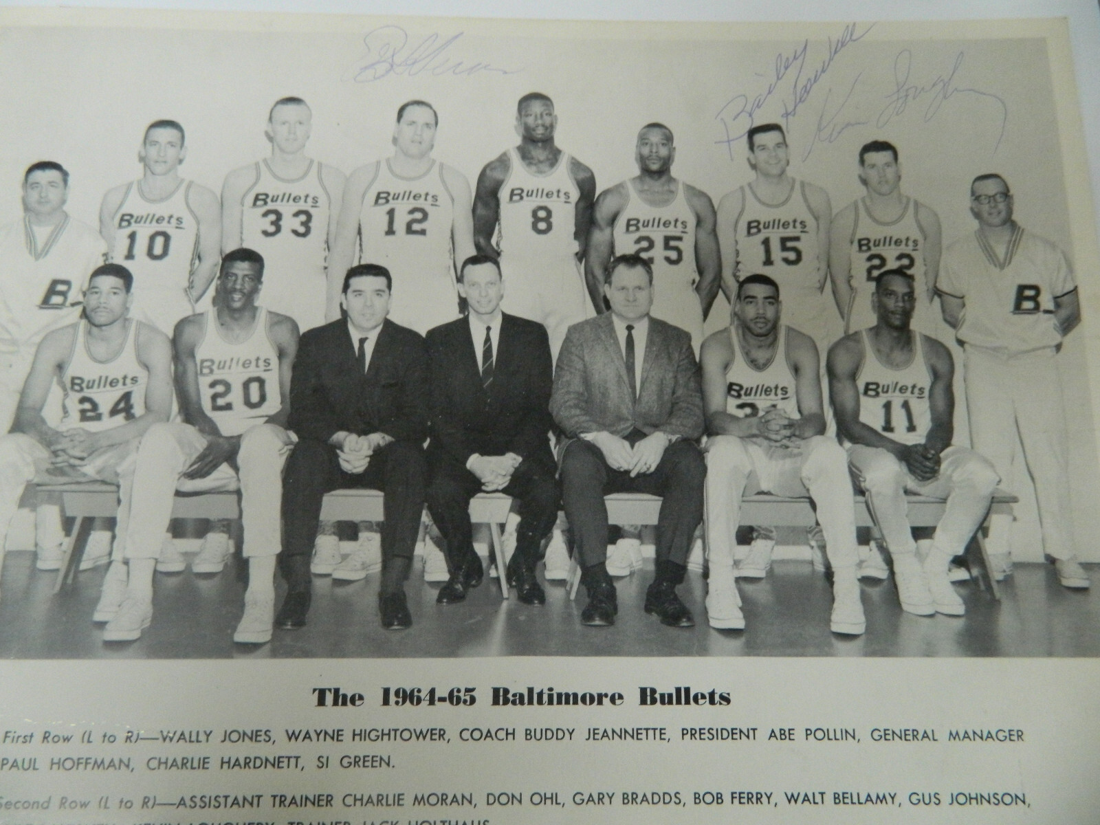 1964-65 BALTIMORE BULLETS (NBA) TEAM PHOTO SIGNED BY KEVIN LOUGHERY ...